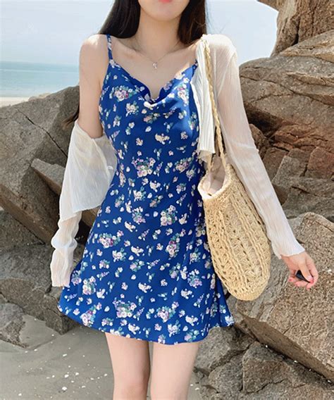 휴양지룩 끈조절가능 로라 드레이프 플라워 나시 플레어 원피스 에이블리