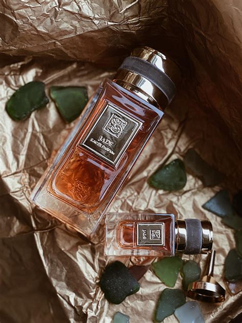 Jade Signature аромат — аромат для мужчин и женщин 2016