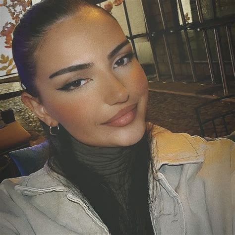 Erza Ndrecaj Universum College District Of Ferizaj Kosovo Linkedin