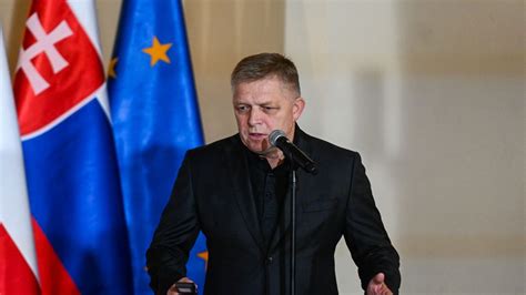 Роберт Фицо Победата на Тръмп е поражение за либерализма Новини бг