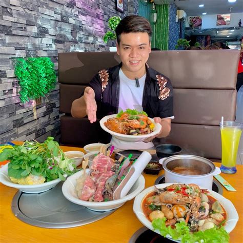 ဟော့ပေါ့ မာလာရှမ်းကော မောက်ချိုက် အဝစားမယ် 😋 🌿ပါရမီလမ်းထဲက ဒုတ်ထိုး ၂၀၀ ကျပ်တန်ကနေ ၁၅၀၀ က