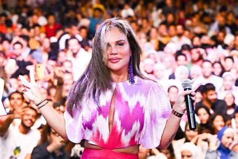 بالصور في حفلها الأخير بمصر نيكول سابا تكشف عن أغنيتها الجديدة