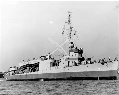 3493315 Us Naval Institute Photo Archives