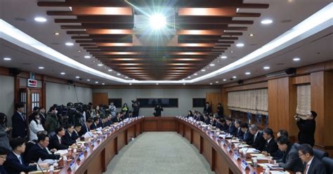 全 증권사 Ceo 부른 금감원 “시장 급변 종합 대비책” 당부