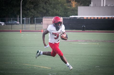 Dearborn Heights Robichaud At Romulus Football Photo Gallery The News Herald
