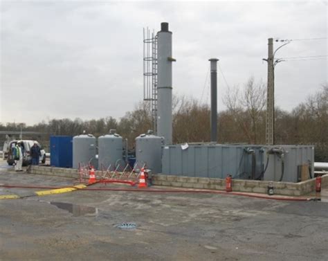 Removal Of Hydrocarbons From Contaminated Ground Water