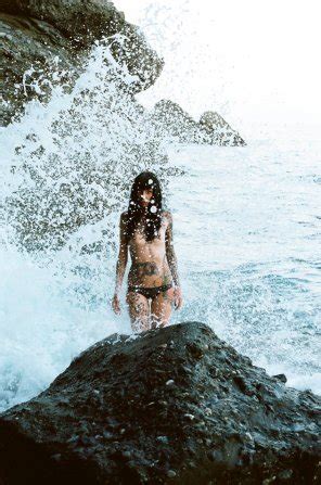 Making A Splash Porn Pic