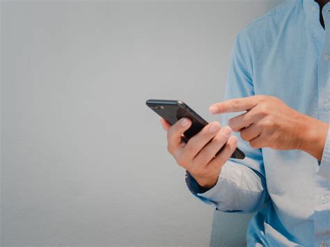 अचनक कय बदल गई आपक फन क कलग सकरन पसद नह आ रह त इस तरह स वपस ल सकत ह