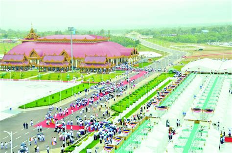 မာရဝိဇယဗုဒ္ဓရုပ်ပွားတော်မြတ်ကြီး ဗုဒ္ဓါဘိသေကအနေကဇာတင်၍ ဗုဒ္ဓါဘိသိက် သွန