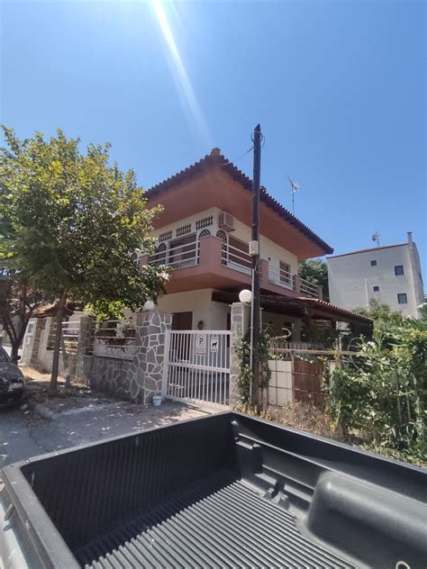 Се продава куќа во Переа со можност за доградба на повеќе спратови Купи Имот