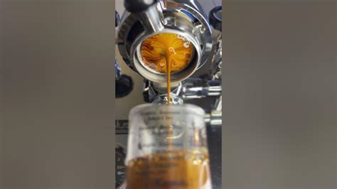 홈카페 에스프레소 추출 영상투썸 아로마노트 원두 마누스v2 230303 Youtube