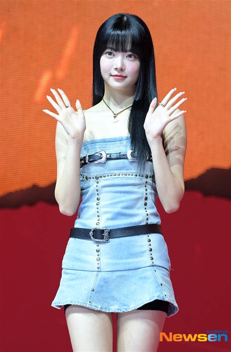 르세라핌 홍은채 첫 정규앨범으로 컴백[포토엔hd] 뉴스인코리아