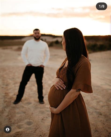 Pin By Neny Valentina On A Maternity Poses Maternity Poses Couple