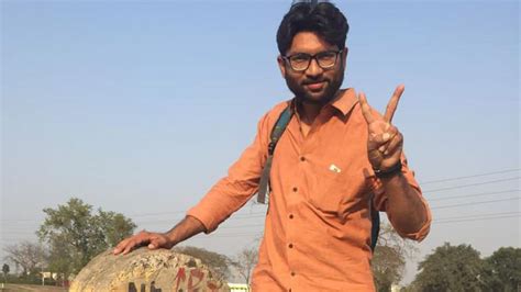 Gujarat Mla Jignesh Mevani Campaigns For Cpi Candidate Kanhaiya Kumar