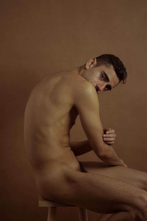 Edoardo Gets Naked Pornceptual