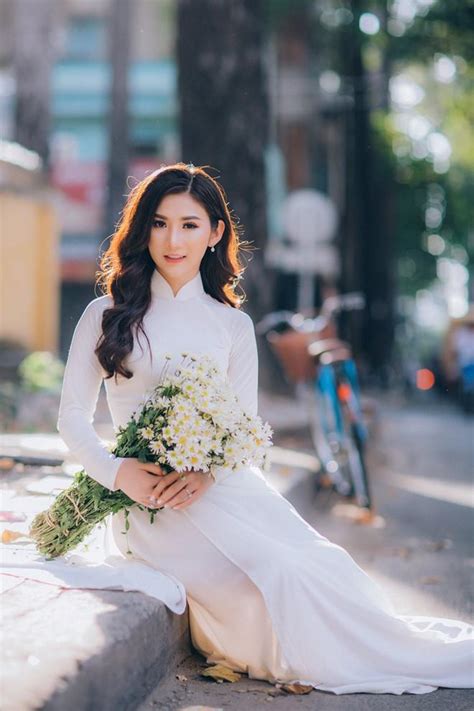 Trần Tuyết Nhung Thướt Tha áo Dài Nữ Sinh Nhớ Kỉ Niệm Thời Còn đi Học