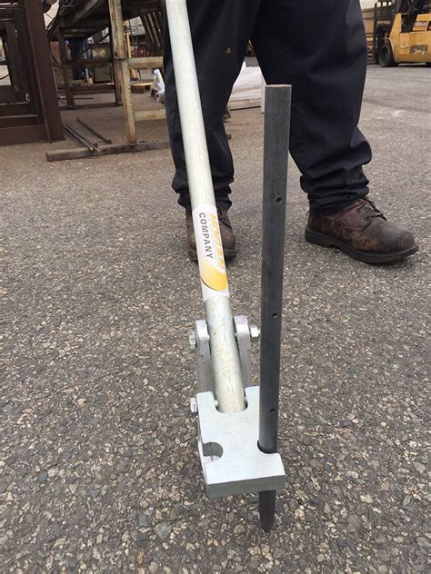 Stake Puller With Two Plates Hogan Domestic Stakes