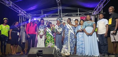 8 Mars 2023 Lassociation Les Pamplemousses Honore Les Femmes Entrepreneures