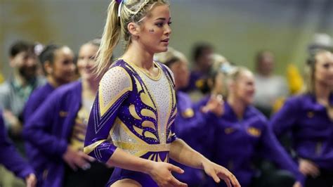 Stunning College Gymnast Hottest Female Athletes