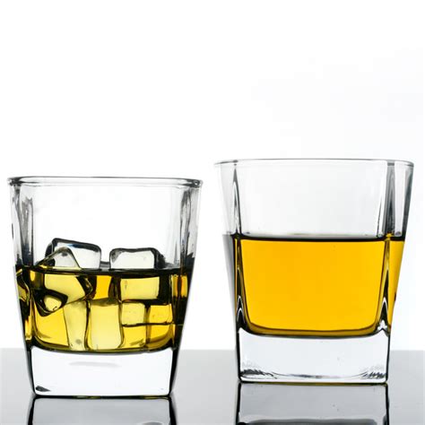 9oz Square Whiskey Glasses Reihey Glass