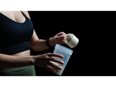 Best Protein Powders For Women Nutrabay Magazine