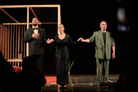 Predstava „smrt I Devojka“ Srpski Centar