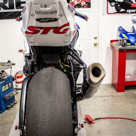Graves Motorsports Suzuki Gsxr 1000 2017 2024 Full Titanium Exhaust System