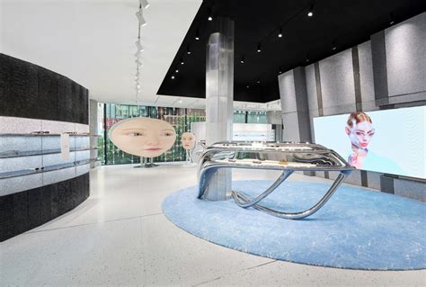 ジェントルモンスター（gentle Monster）、日本国内2店舗目となる旗艦店を銀座にオープン Oui Speak Fashion