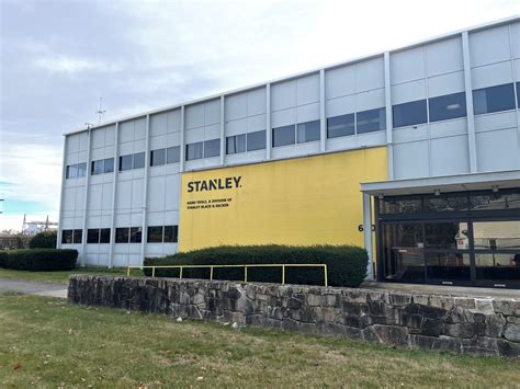 Stanley Black And Decker Laminators Inc