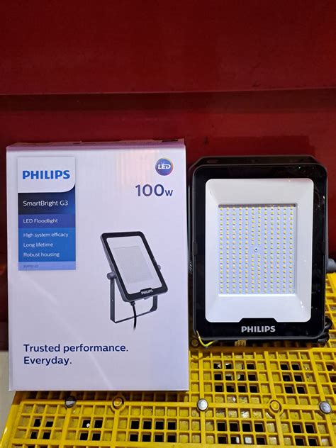 Jual Philips Lampu Sorot Watt LED Flood Light BVP W Putih Kuning Di Seller