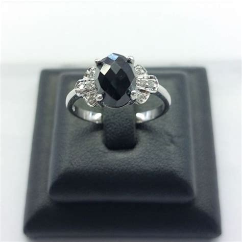 แหวนนิลแท้ แหวนเงินแท้ 925 ชุบทองคำขาว นิลแท้กาญจนบุรี Th