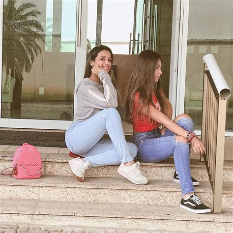 Pin On Mala Pink Pictures