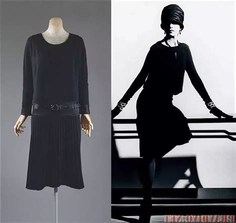 Маленькое Черное Платье Шанель 1926 Фото