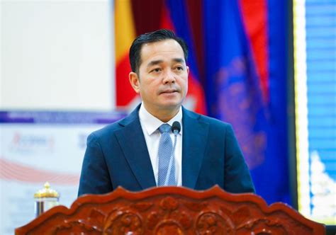 ឯកឧត្តម អ៊ុន ចាន់ដា