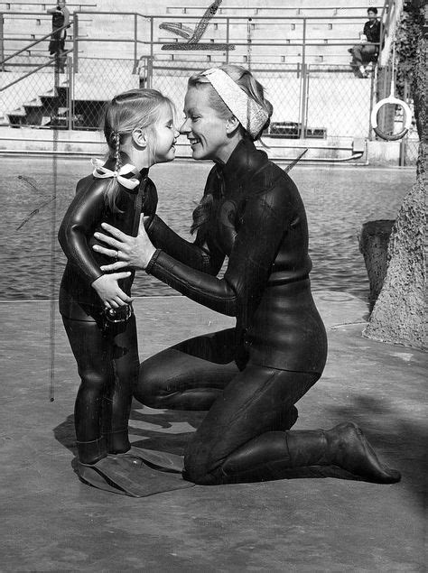Épinglé Par J J Sur Swim Caps Bonnet De Bain Sous Leau Bonnet