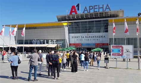 МОН нема механизам да ги принуди наставниците да се вакцинираат Независен Весник