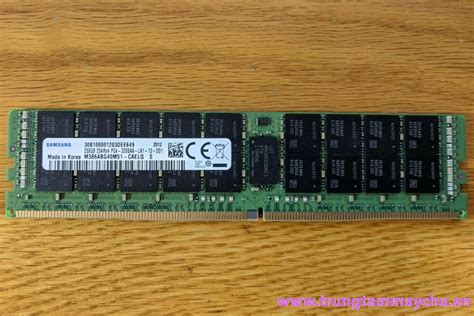 M386A8K40DM2 CWE Samsung 64GB 4Rx4 DDR4 3200 ECC LRDIMM Module