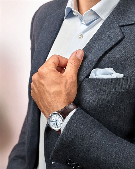 Longines Master Collection Chronograph 오토매틱 스테인리스 스틸 실버 발리콘 다이얼과 스트랩 Longines Kr