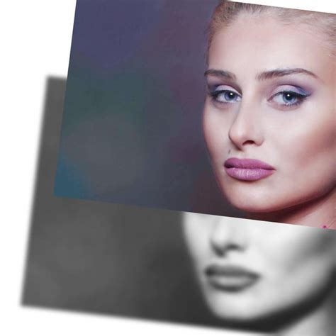 სანდრო ერთი ღიმილიანი თბილისელი ბიჭი იყო