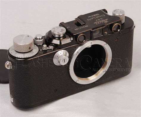 Leica Diii Black Chrome Flashback Camera