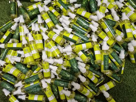 รับผลิต สเปรย์ตะไคร้หอมกันยุง จูนาตะไทยเนเจอร์ ราคาพิเศษ ทำแบรนด์สำหรับผู้ประกอบการ โรงแรม