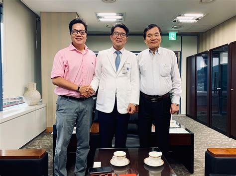 190829 저희 교실에 베트남에서 귀한 손님이 방문해 주셨습니다 저희 단국대학교 치주과학교실의 첫 외국인 석사 박사를