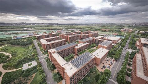 天津医科大学新校区团泊大山谷图库