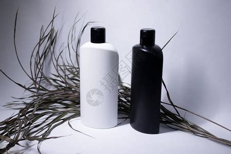 带洗浴用品的塑料瓶特写高清图片下载 正版图片505910808 摄图网