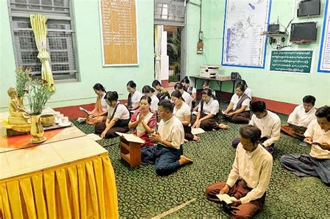 ရေနံချောင်းမြို့နယ်၌ အန္တရာယ်ကင်းပရိတ်တရားတော်များ ရွတ်ဖတ်ပူဇော် Information And Public