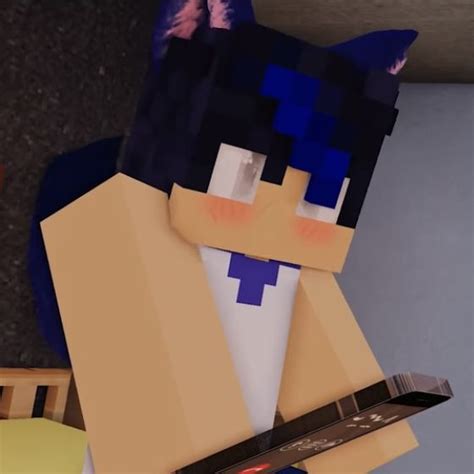 Pin By Chaotic Fuck On Aphmau Stuff Good Clowns Aphmau Aphmau Characters