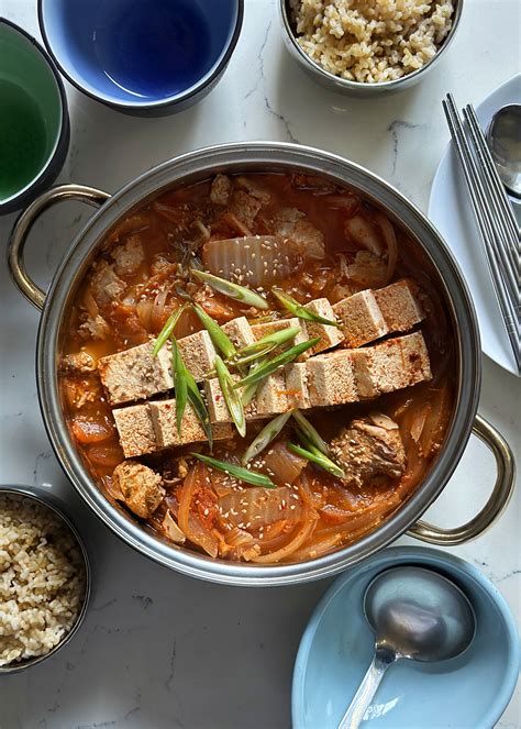 How To Make Kimchi Jjigae Recipe