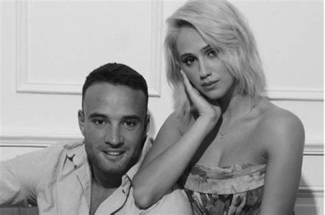 Мария Бакалова обеща вечна любов на любимия си Валери