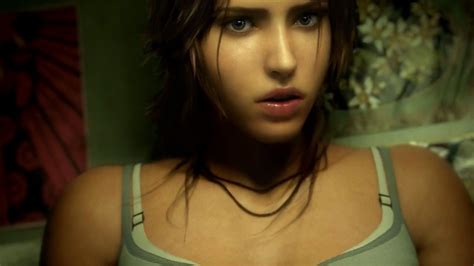 Lara Is Back Youtube