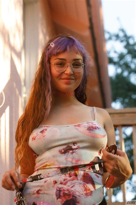 Bubble Butt Venus Strange Era Eros Zishy Bunny Lust